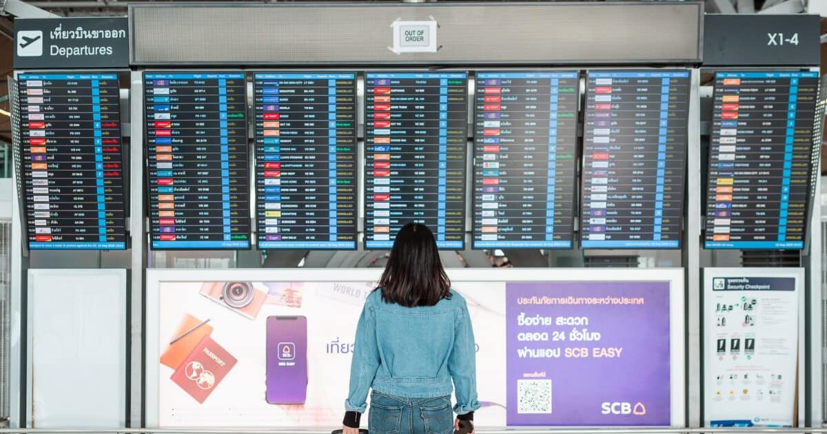 Flight Information to Display on an Airport Screen