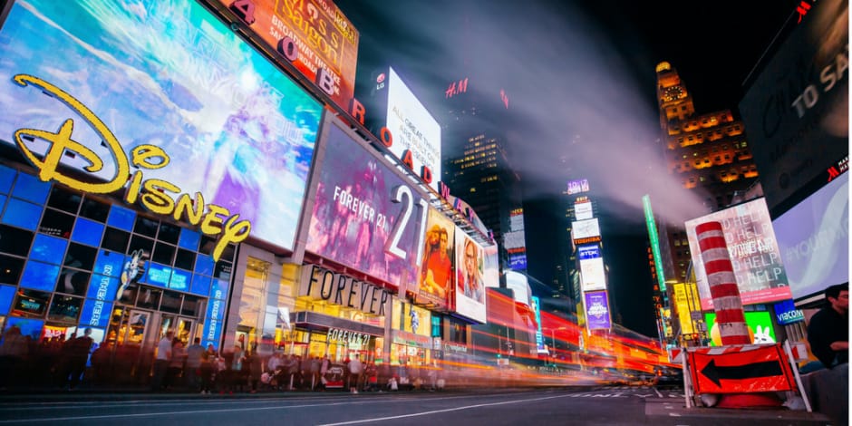 LED Billboard Cost: Factors That Impact Pricing in 2025 | AIScreen
